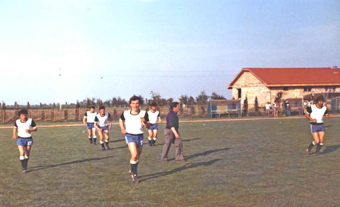 Fk Sloga Čonoplja - Galerija slika. 1980-te Fk Sloga Čonoplja - Galerija slika. 1980-te